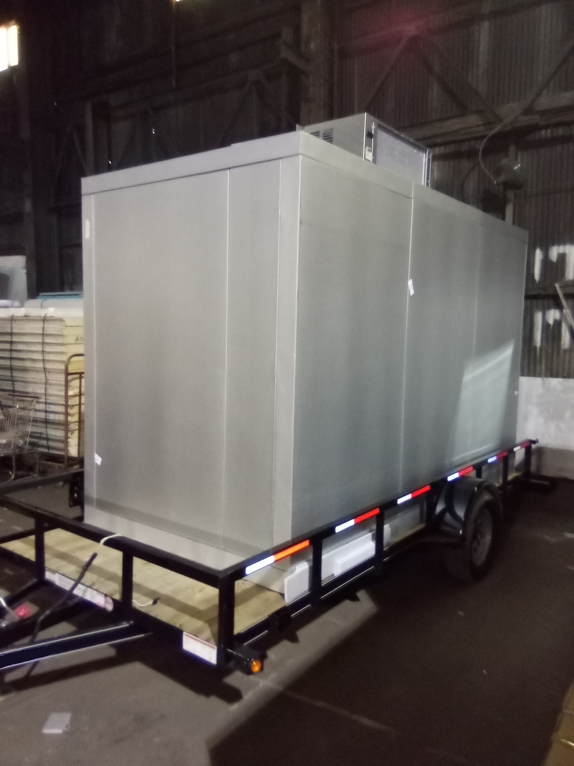 Mobile Walk In Cooler & Freezer Trailers